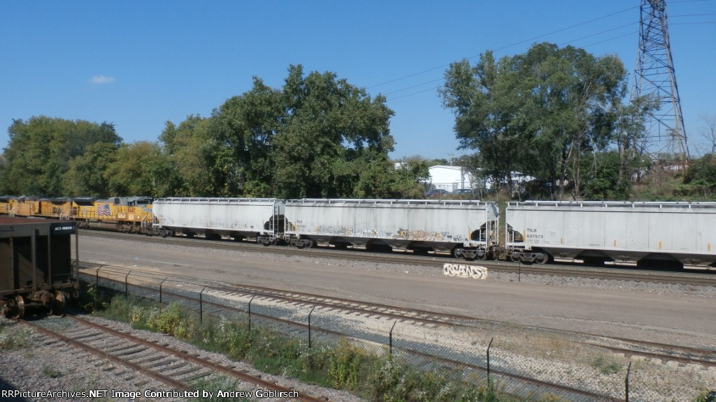 UP 6653, 8445, AEX 18658, TILX 637595, 637587 + 637573